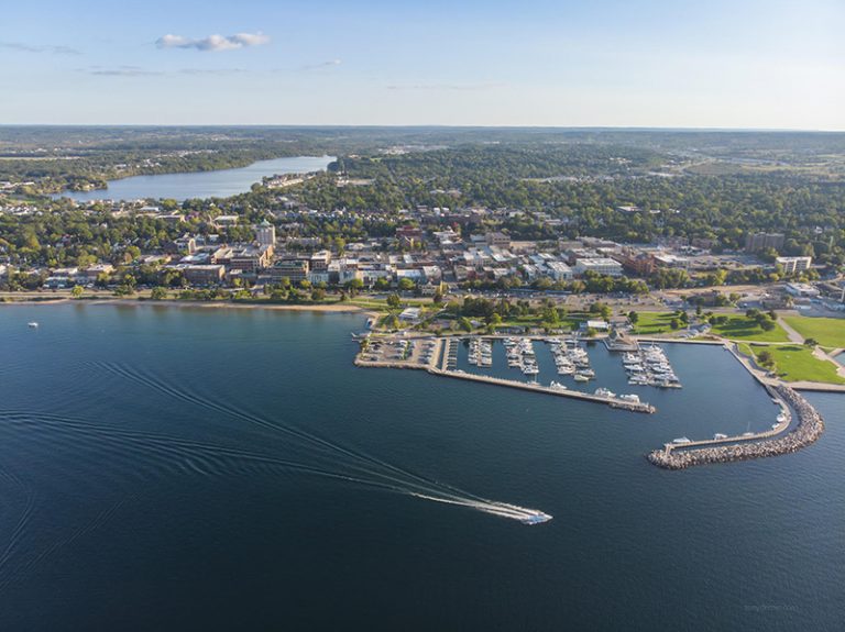 Grand Traverse County - Viewpoint Realty